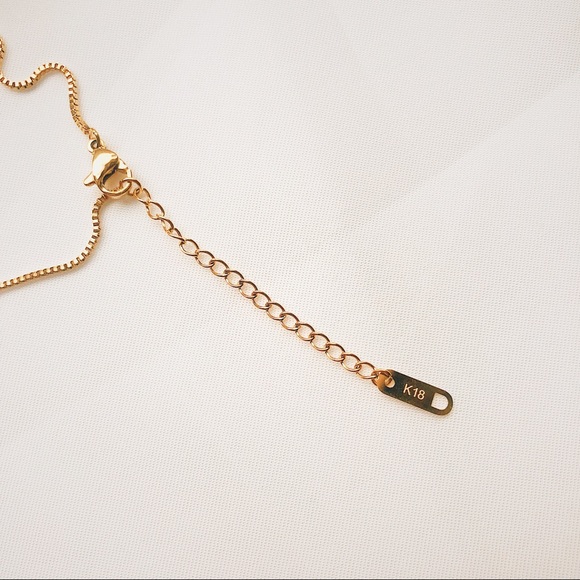 Jewelry | Good Luck Gold Disc Chock Necklace | Poshmark